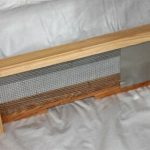 Cypress 10 Frame Moving Robber Screen - BeeKeepShop